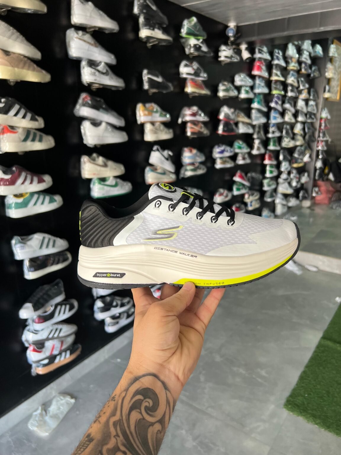 Hyper Burst Branded First Copy Shoes 3 Colors | 7AShoes First Copy